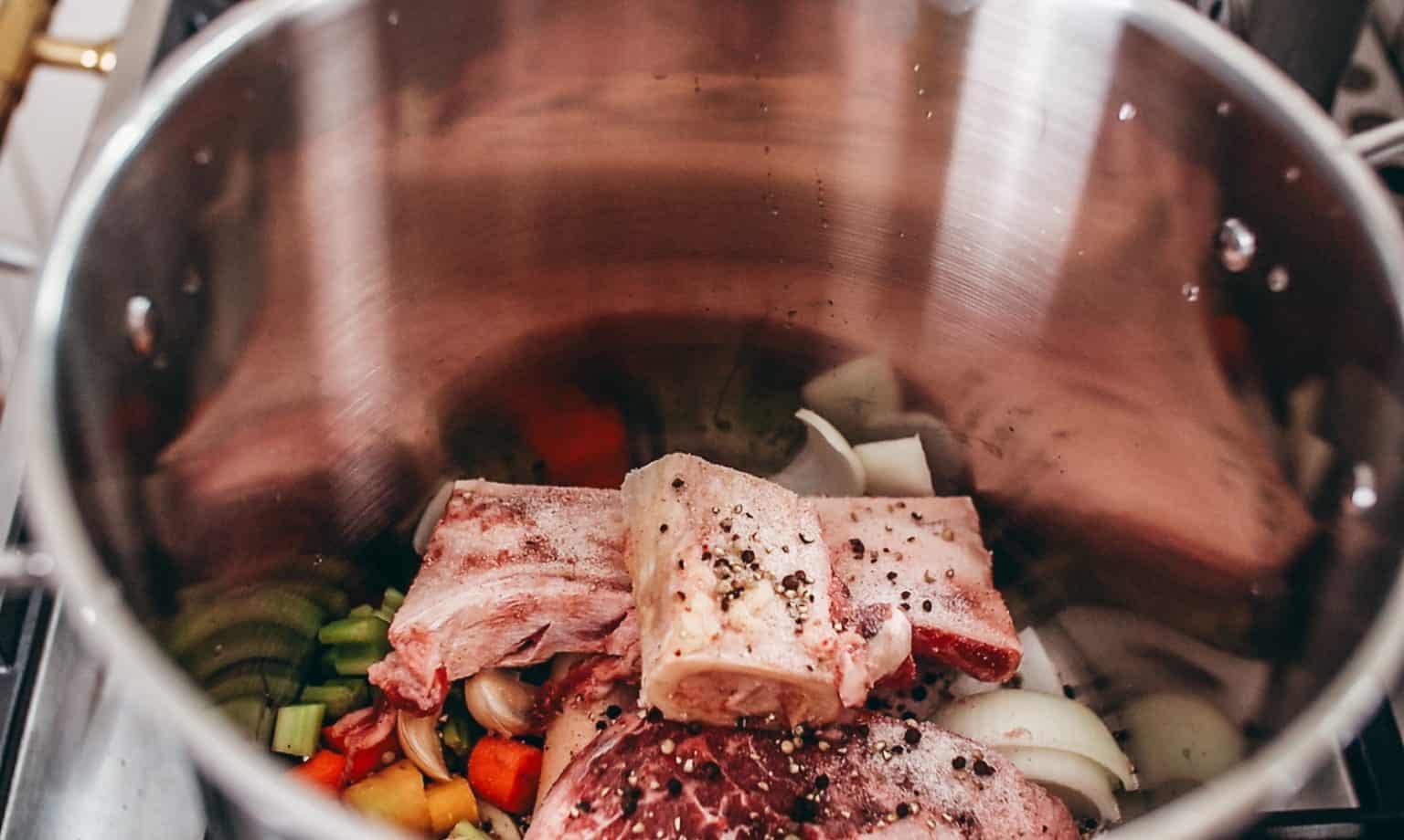 Homemade Meat Stock Recipe (Beef and Chicken Versions) - The Ancestors ...